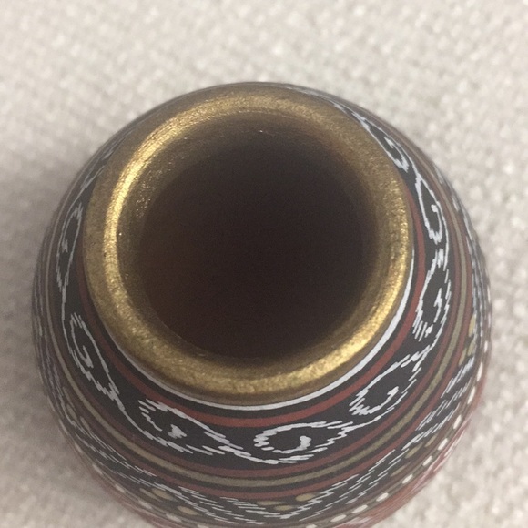 Vintage | Accents | Round Pottery Clay Tiny Round Flower Vase | Poshmark